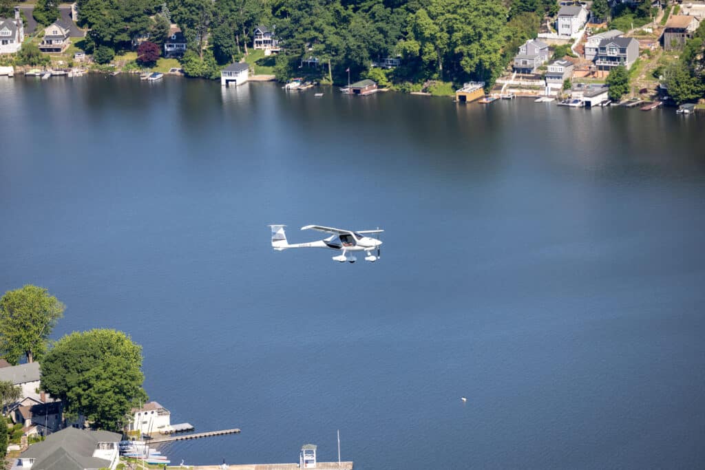 Explorer - Pipistrel